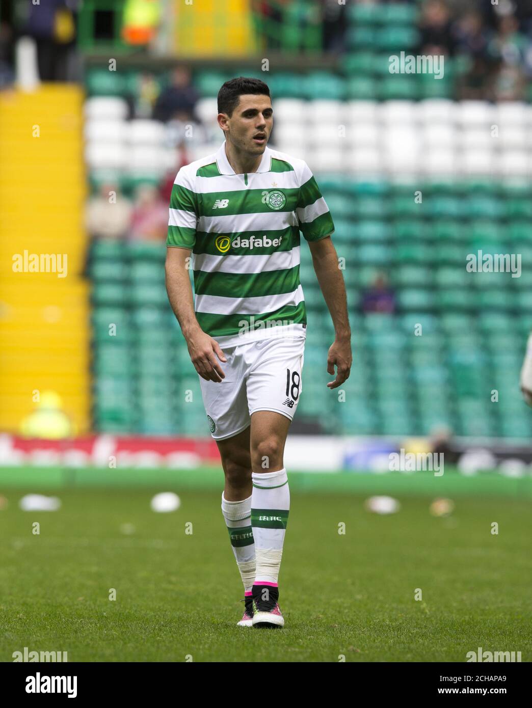Celtic's Tom Rogic Stock Photo - Alamy