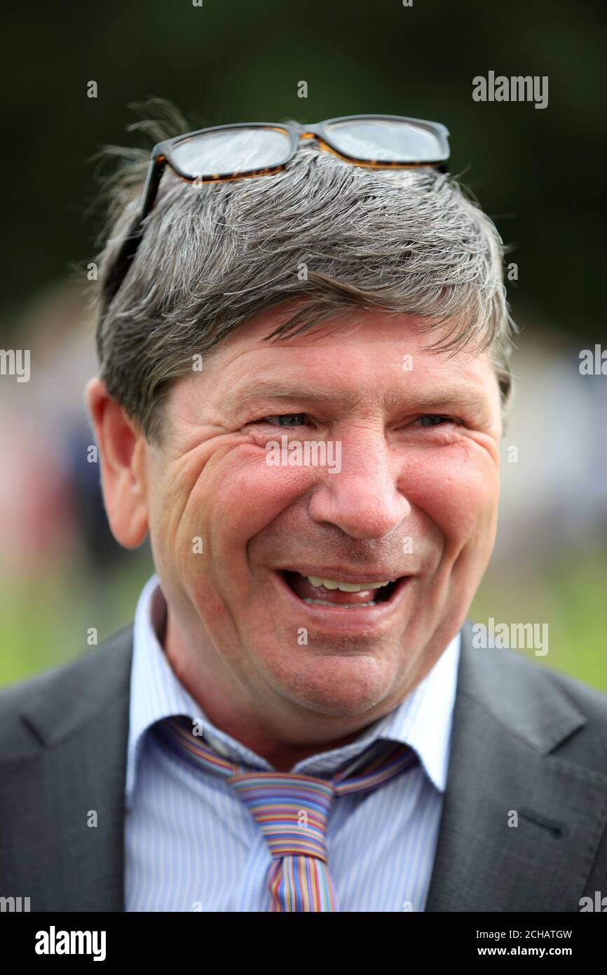 Tony carroll hi-res stock photography and images - Alamy