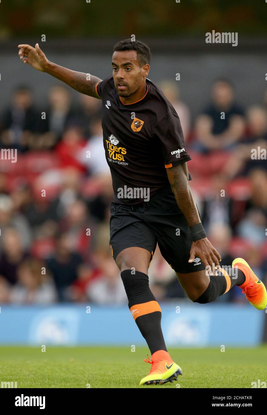 Tom Huddlestone, Hull City Stock Photo - Alamy