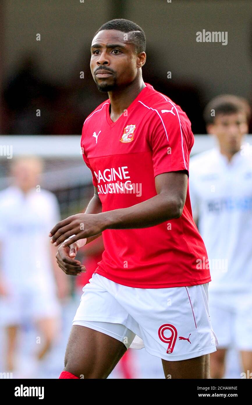 Swindon Town's Jon Obika Stock Photo - Alamy
