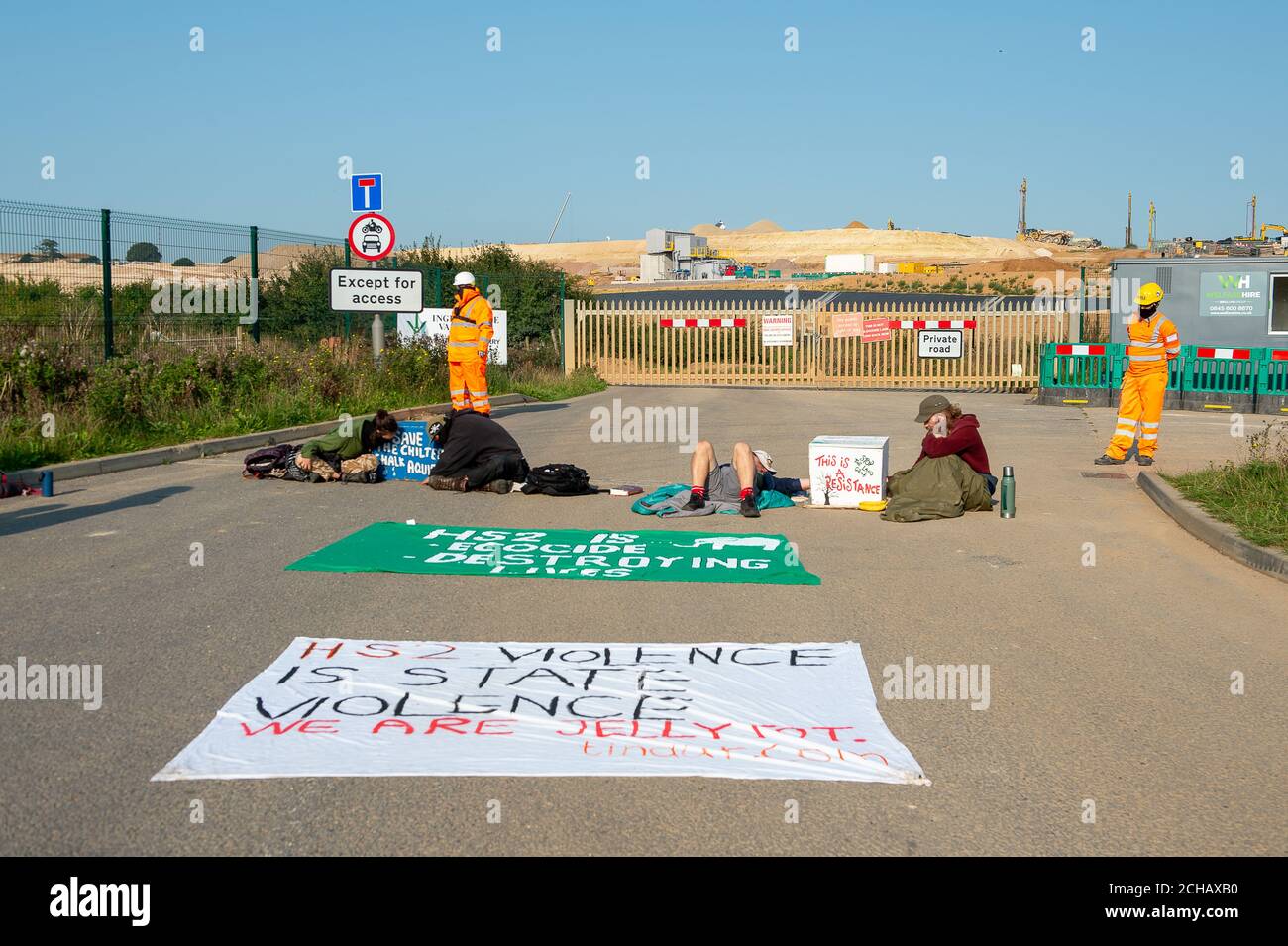 West Hyde, Hertfordshire, UK. 14th September, 2020. Stop HS2 ...