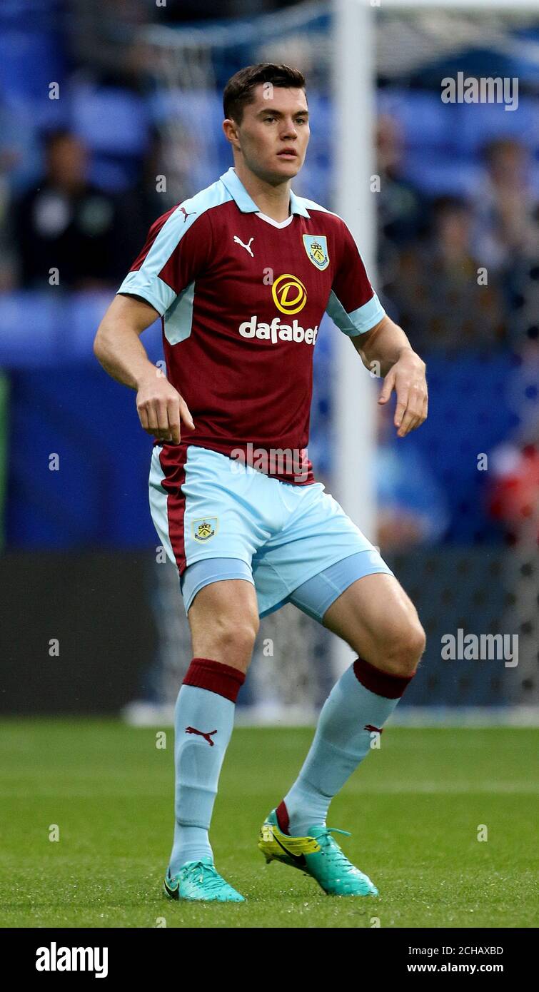 Michael keane burnley hi-res stock photography and images - Alamy