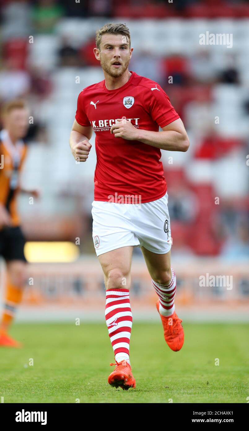 Barnsley's Sam Winnall Stock Photo - Alamy
