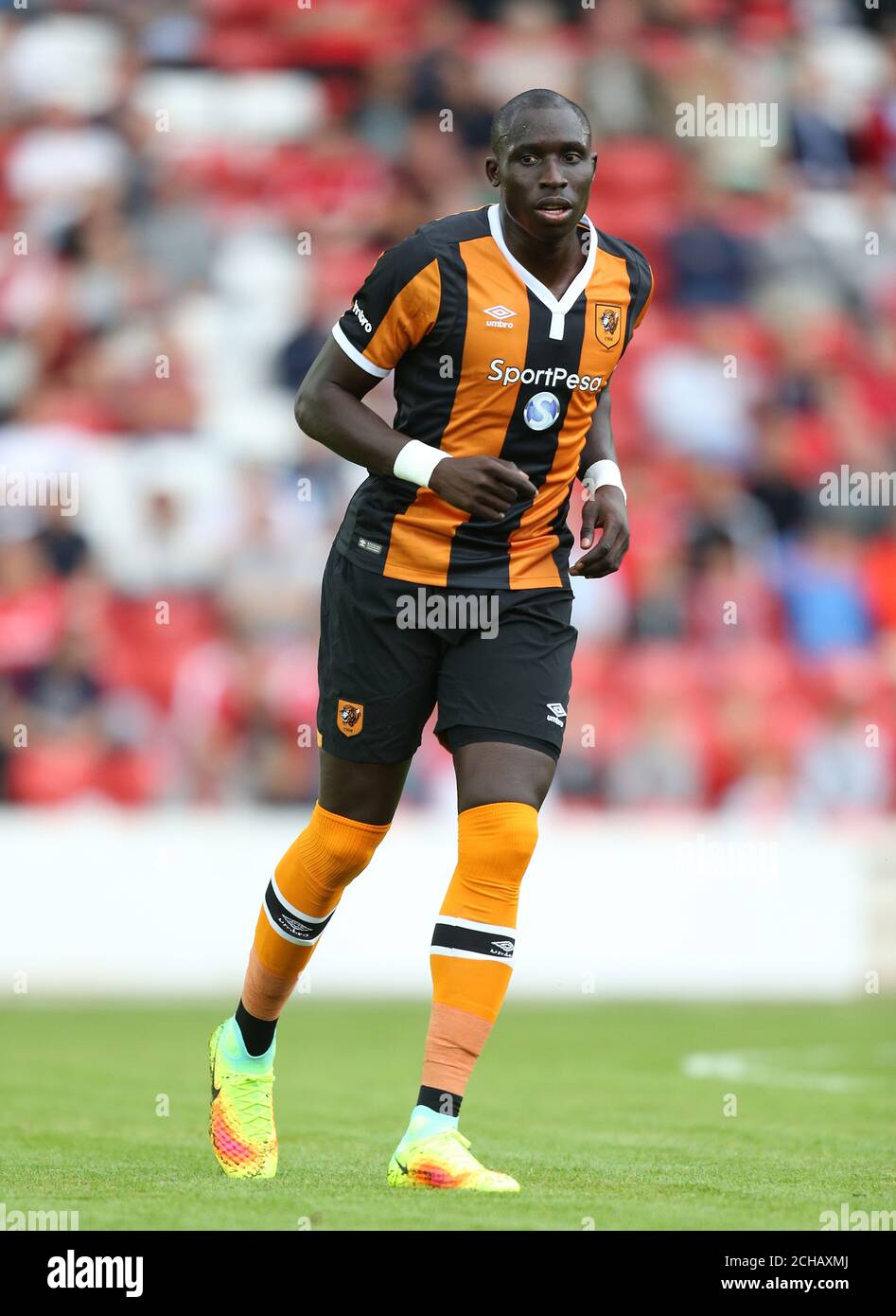 Hull City's Mohamed Diamé Stock Photo - Alamy