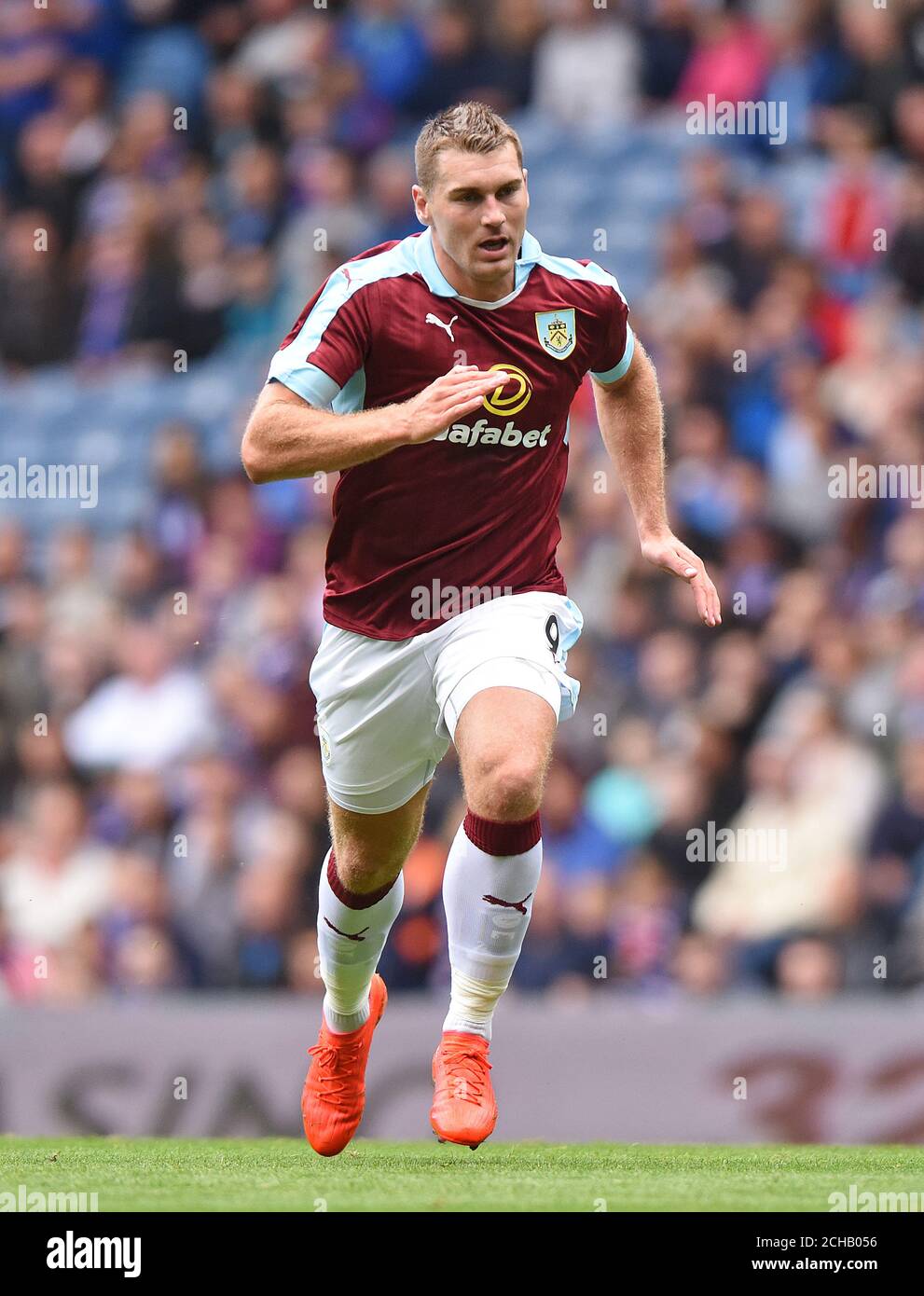 Burnley's Sam Vokes Stock Photo - Alamy