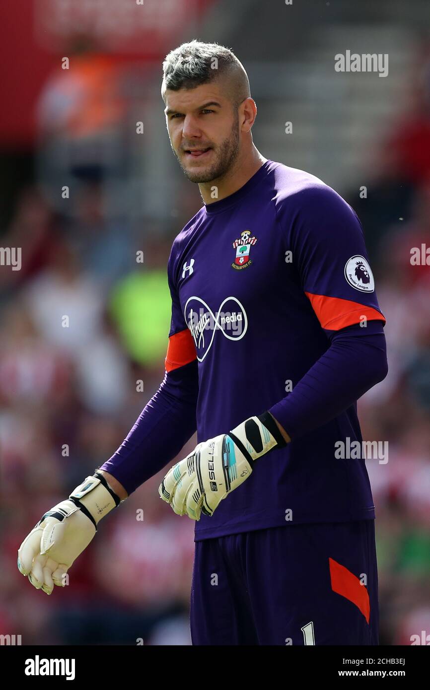 Southampton goalkeeper Fraser Forster Stock Photo - Alamy
