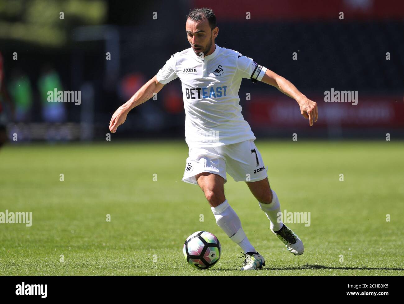 Swansea citys leon britton hi-res stock photography and images - Alamy
