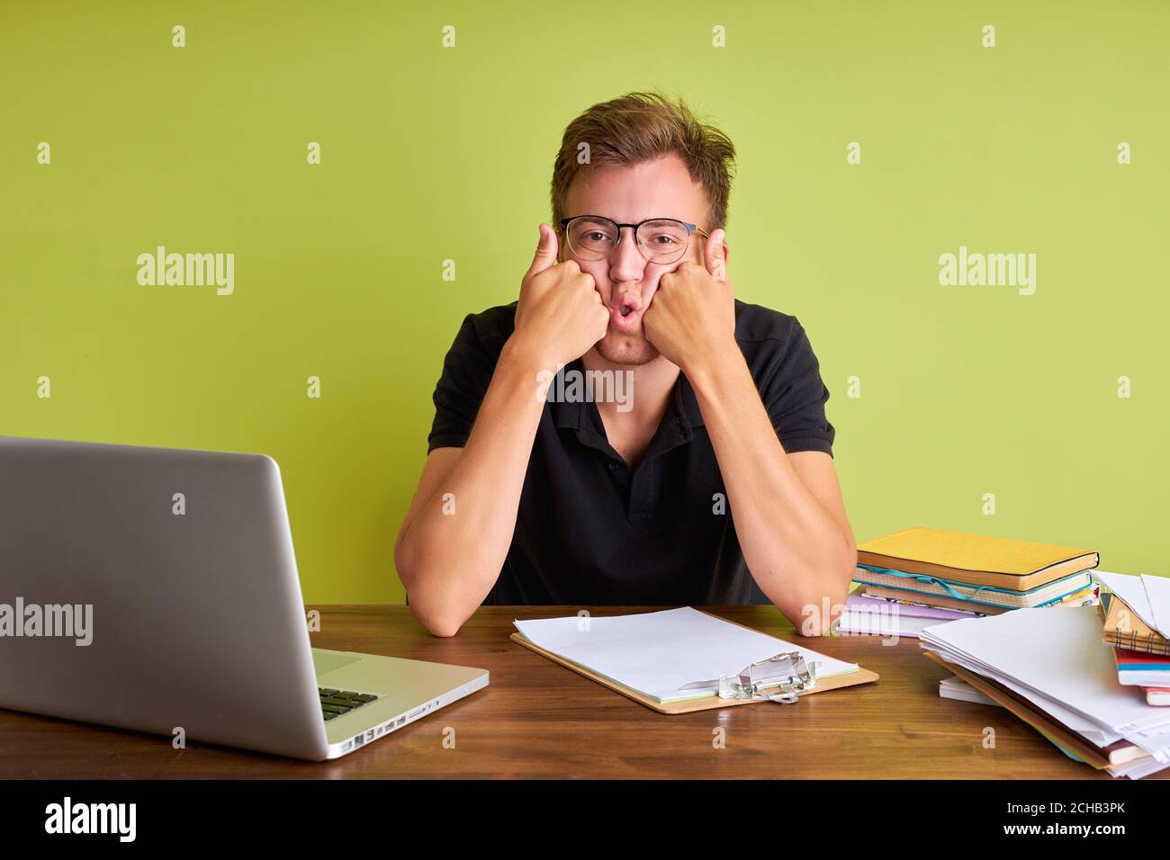 Puffed out cheeks hi-res stock photography and images - Alamy
