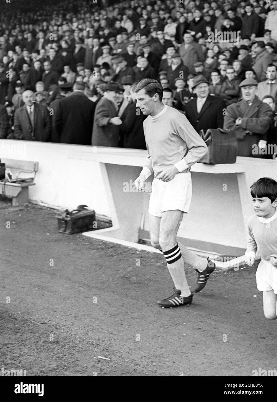 Manchester city supporters Black and White Stock Photos & Images - Alamy