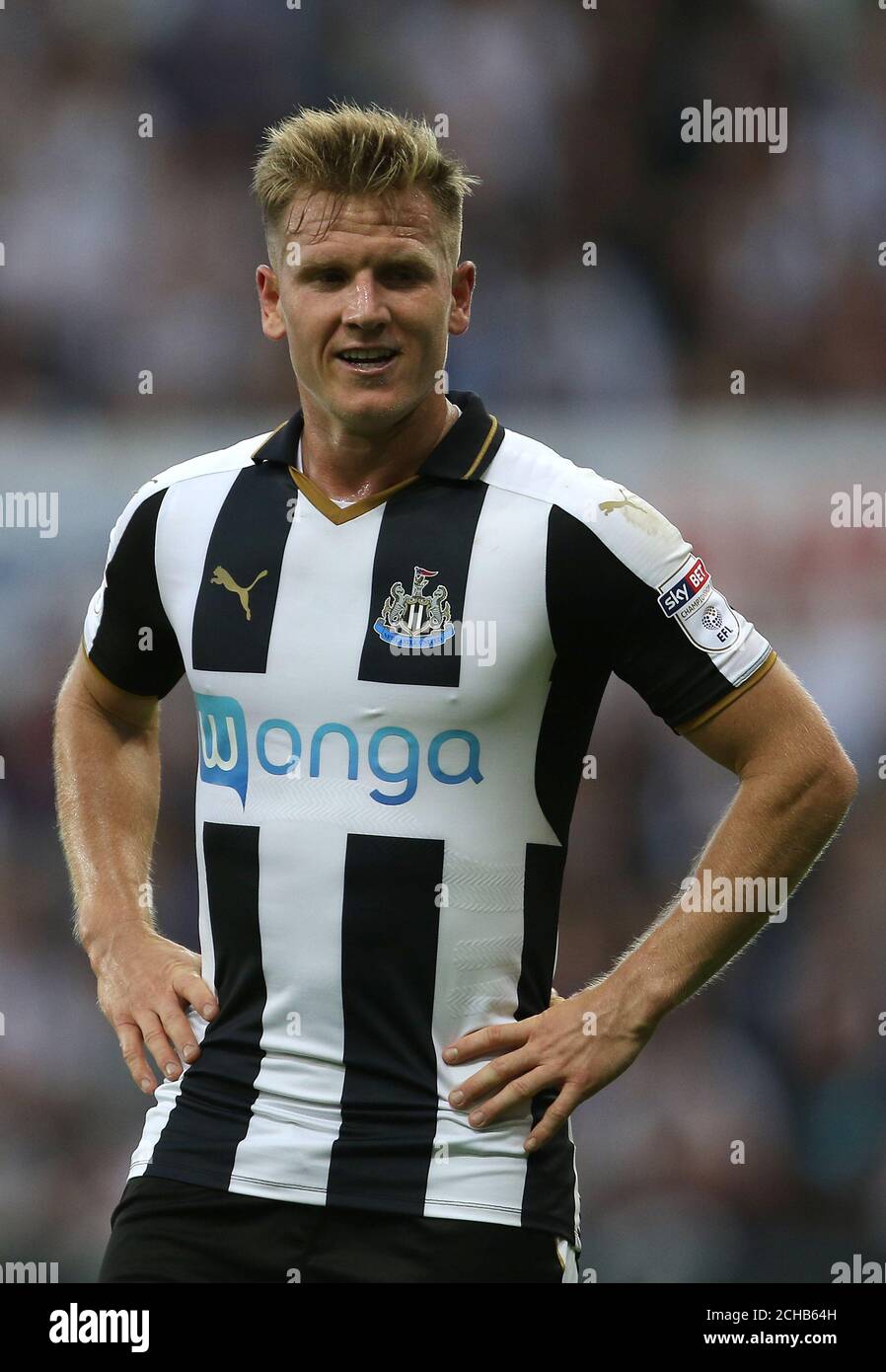 Newcastle United's Matt Ritchie Stock Photo - Alamy