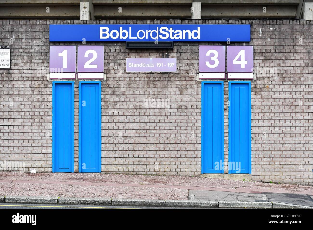 Bob lord stand hi-res stock photography and images - Alamy