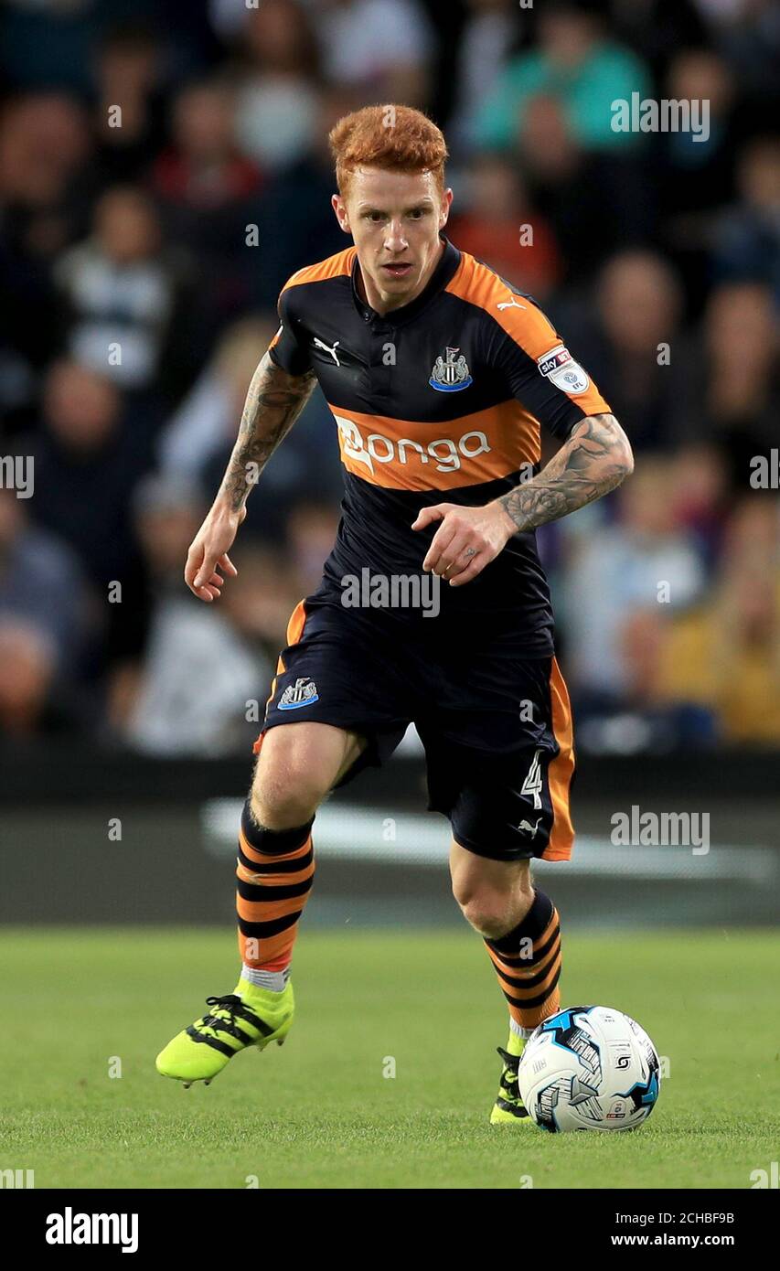Jack colback newcastle hi-res stock photography and images - Alamy