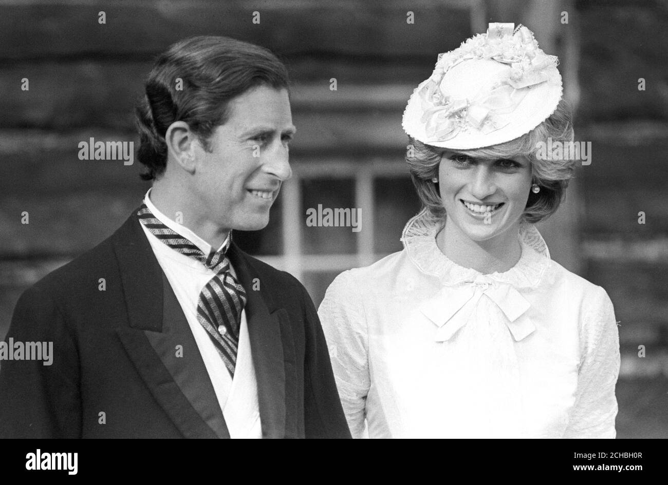 Princess diana prince charles overseas hi-res stock photography and ...