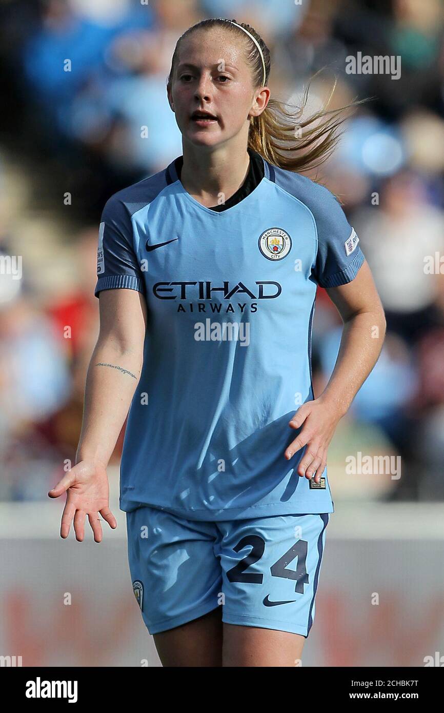 Manchester City's Kiera Walsh Stock Photo - Alamy