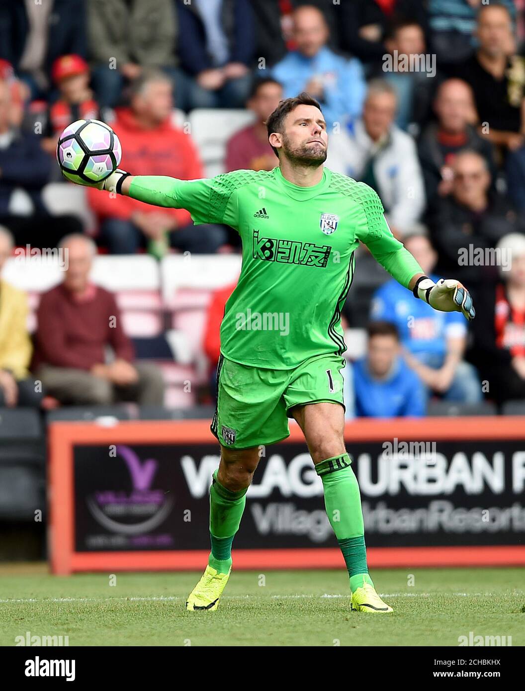 West Bromwich Albion goalkeeper Ben Foster Stock Photo - Alamy