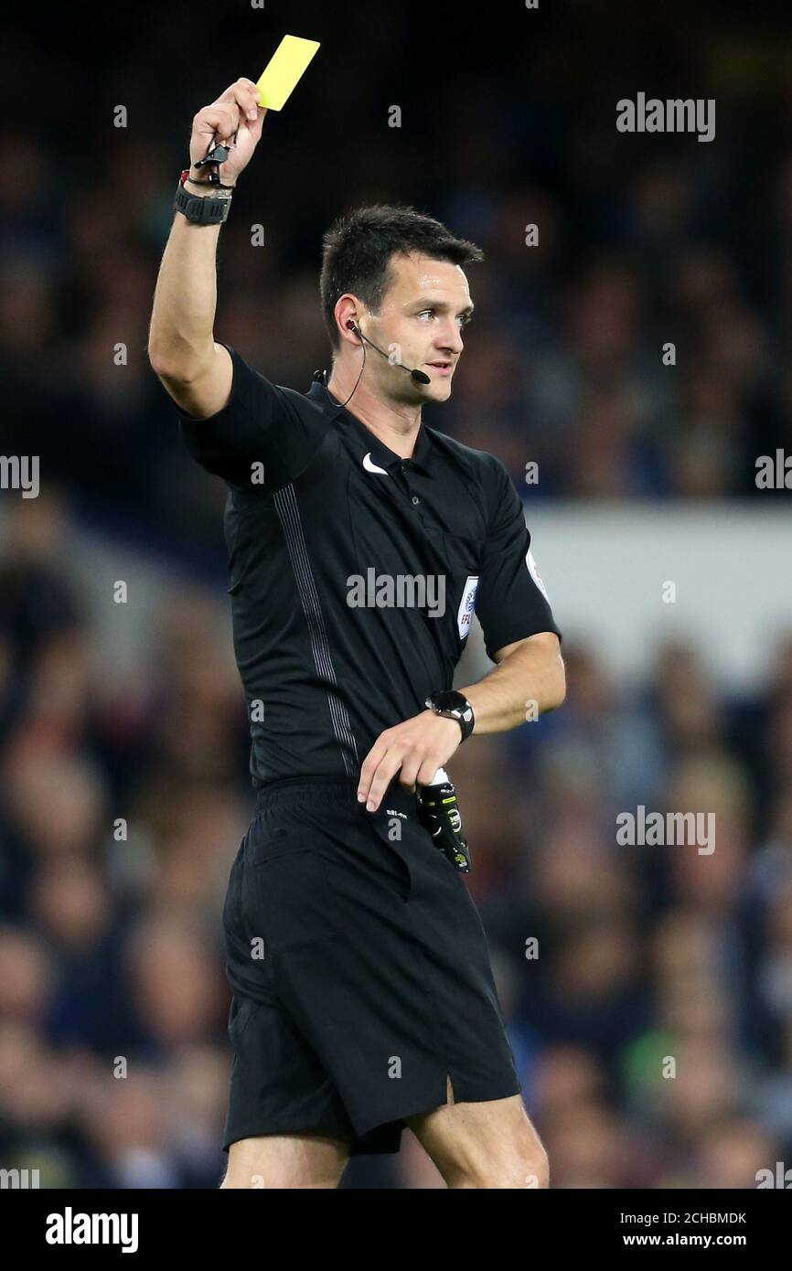 Andy madley referee hi-res stock photography and images - Alamy