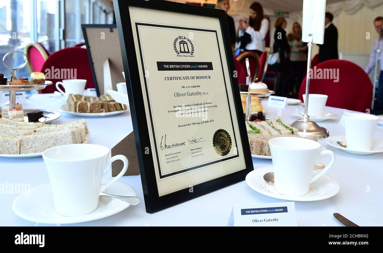 Honour table hi-res stock photography and images - Alamy