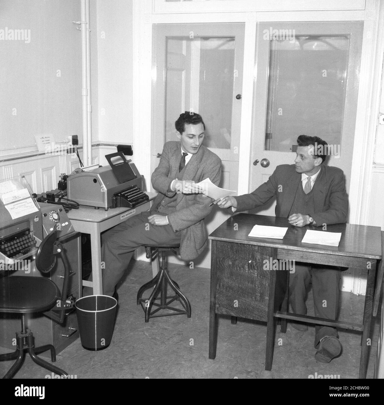 Telegraph room hi-res stock photography and images - Alamy