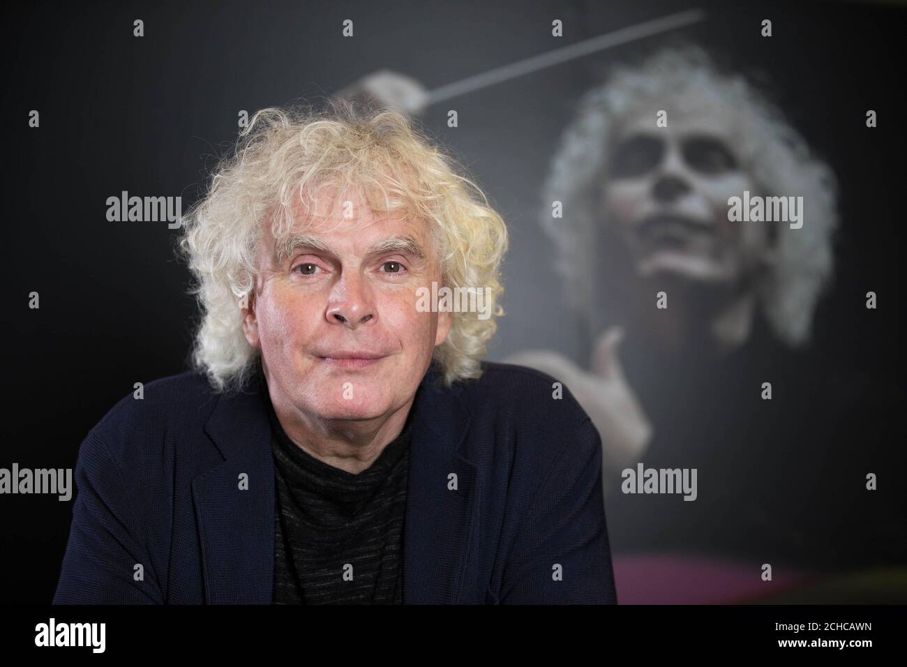 Radio orchestras hi-res stock photography and images - Alamy