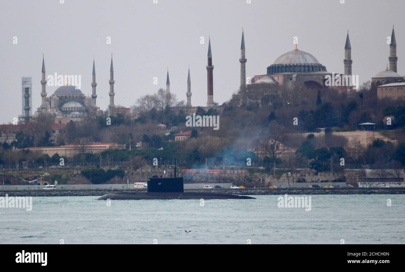 Kilo class submarine hi-res stock photography and images - Alamy