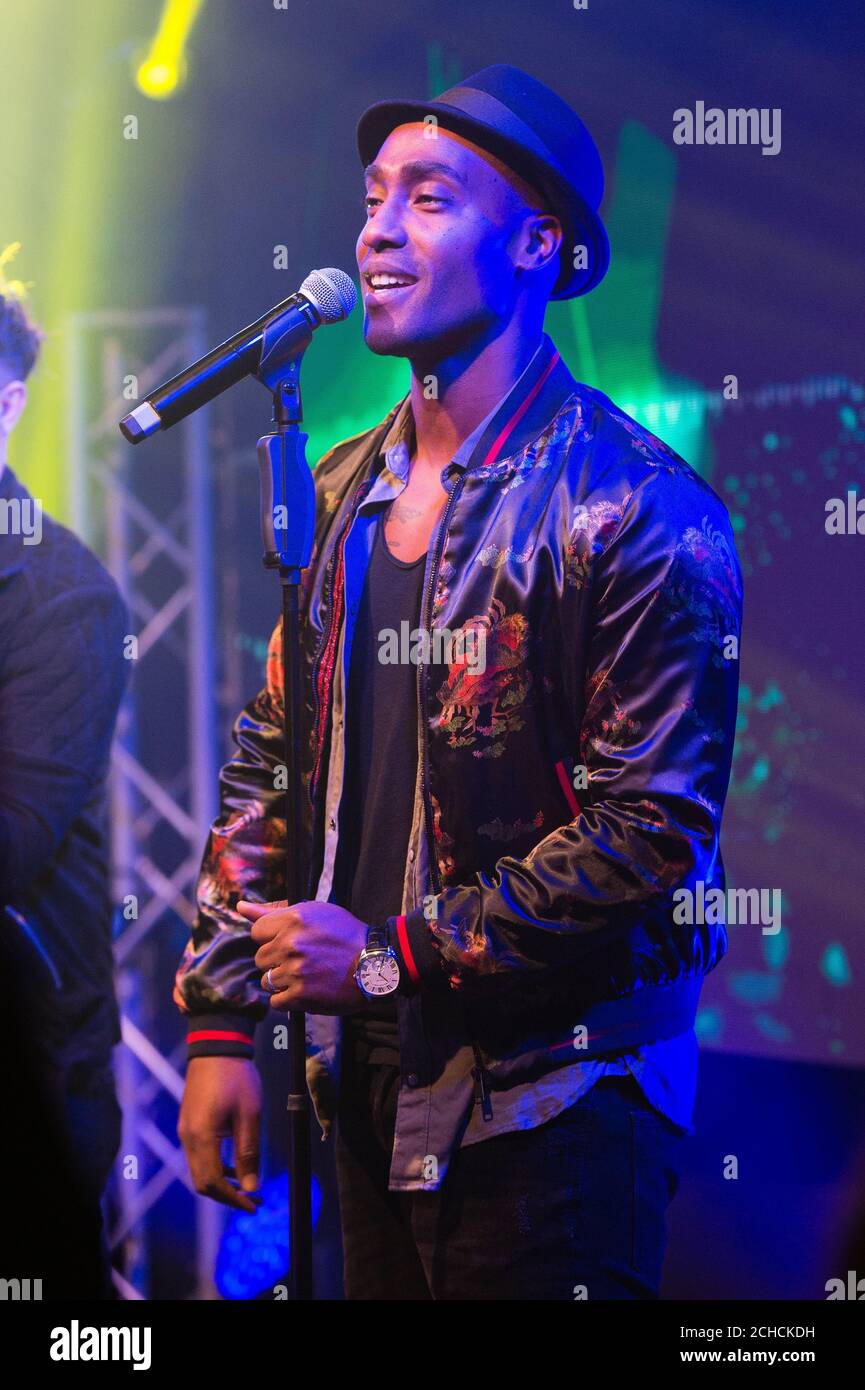 Simon webbe from blue hi-res stock photography and images - Alamy