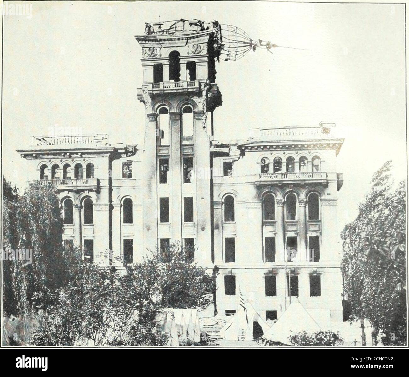 Spalling stonework hi-res stock photography and images - Alamy