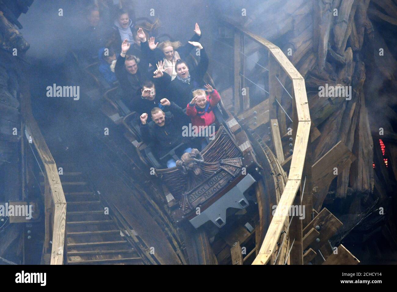 Six storey flaming structure hi-res stock photography and images - Alamy
