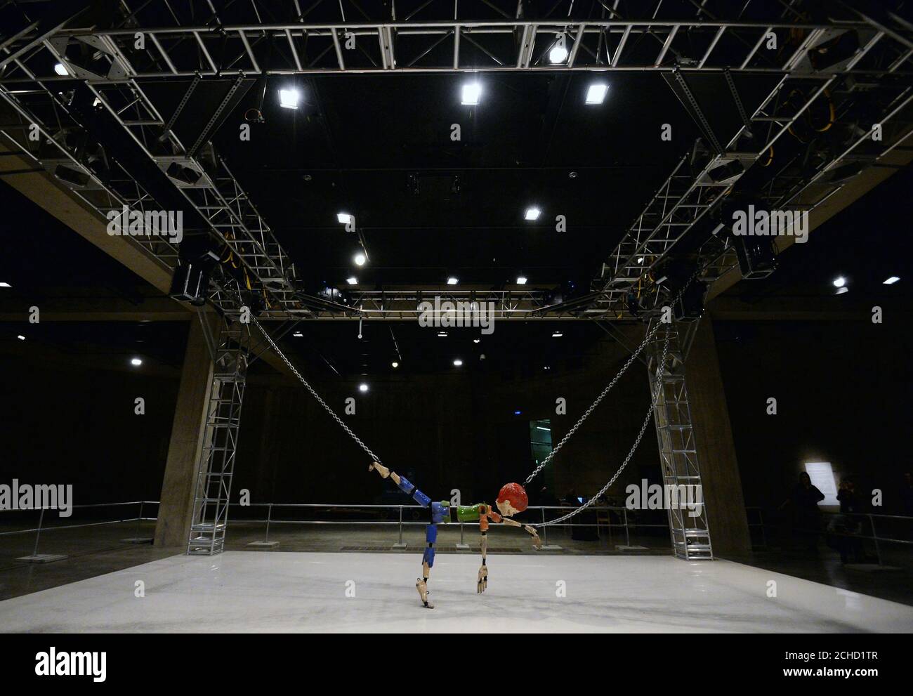 Jordan Wolfson's 'Colored Sculpture', a large-scale animatronic ...