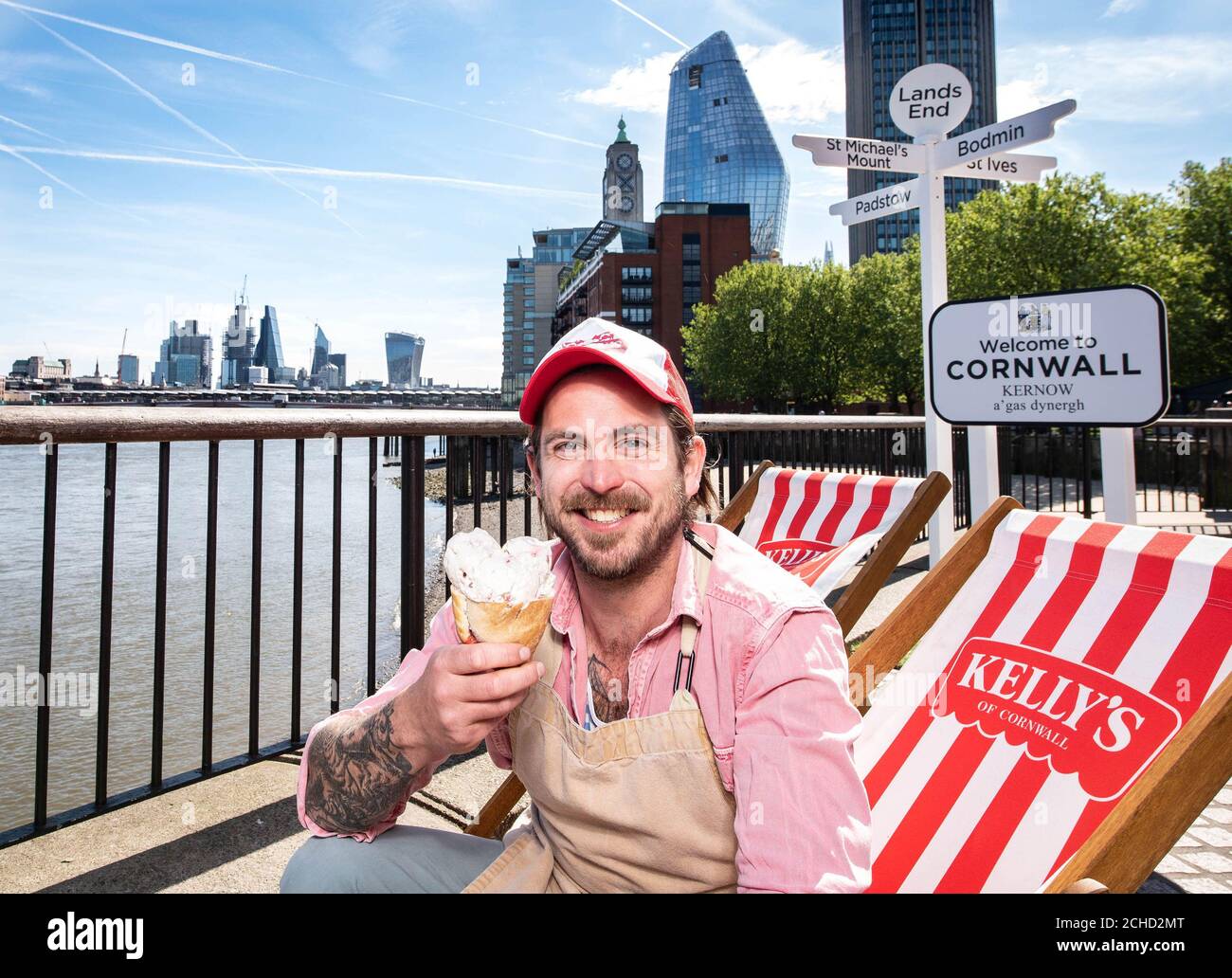 James strawbridge hi-res stock photography and images - Alamy