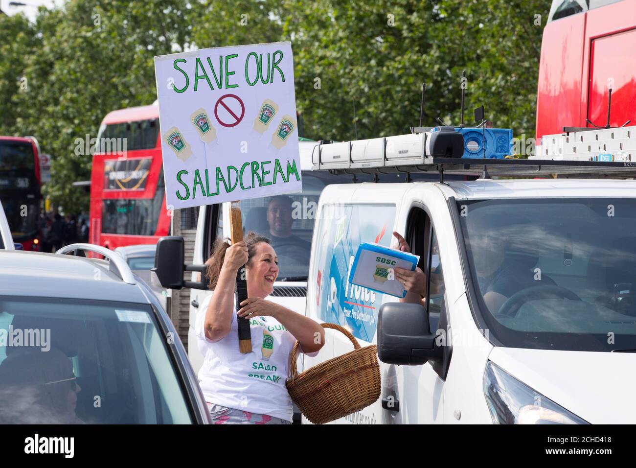 Heinz salad cream hi-res stock photography and images - Alamy