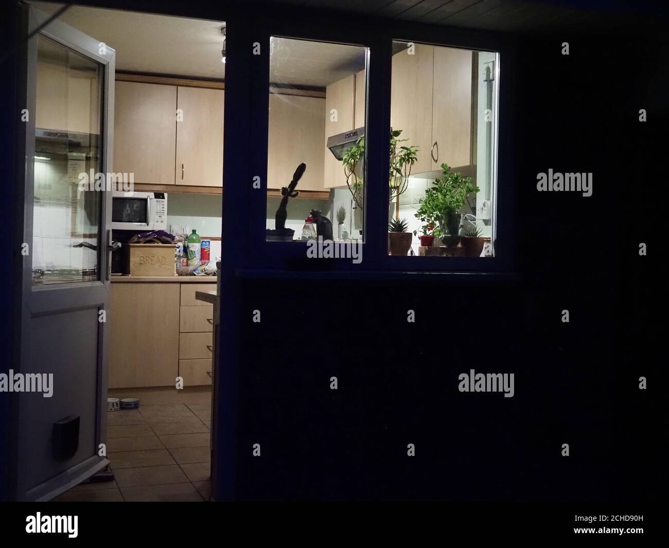 Illuminated kitchen hi-res stock photography and images - Alamy