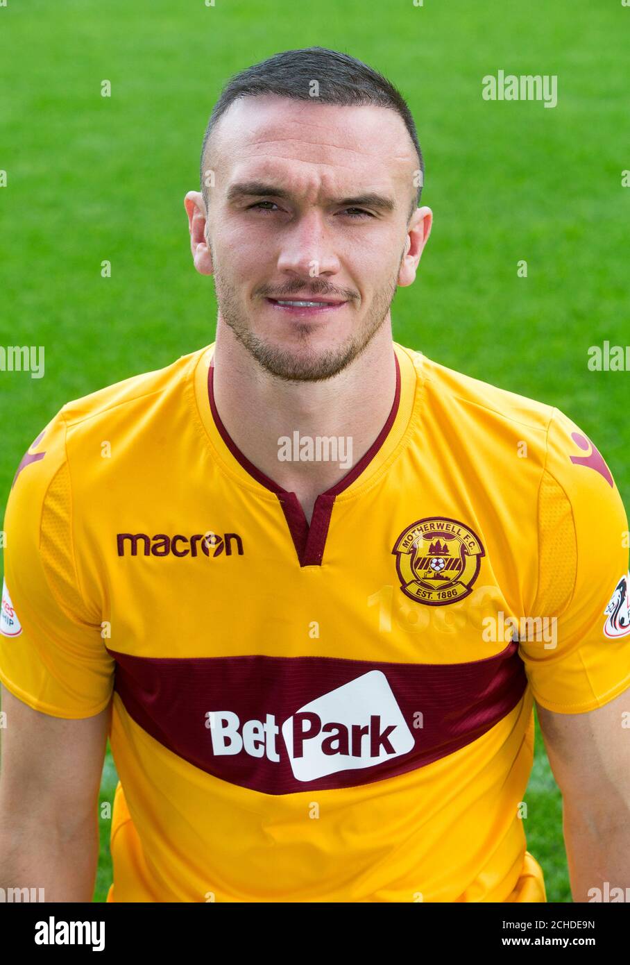 Motherwell's Tom Aldred Stock Photo - Alamy