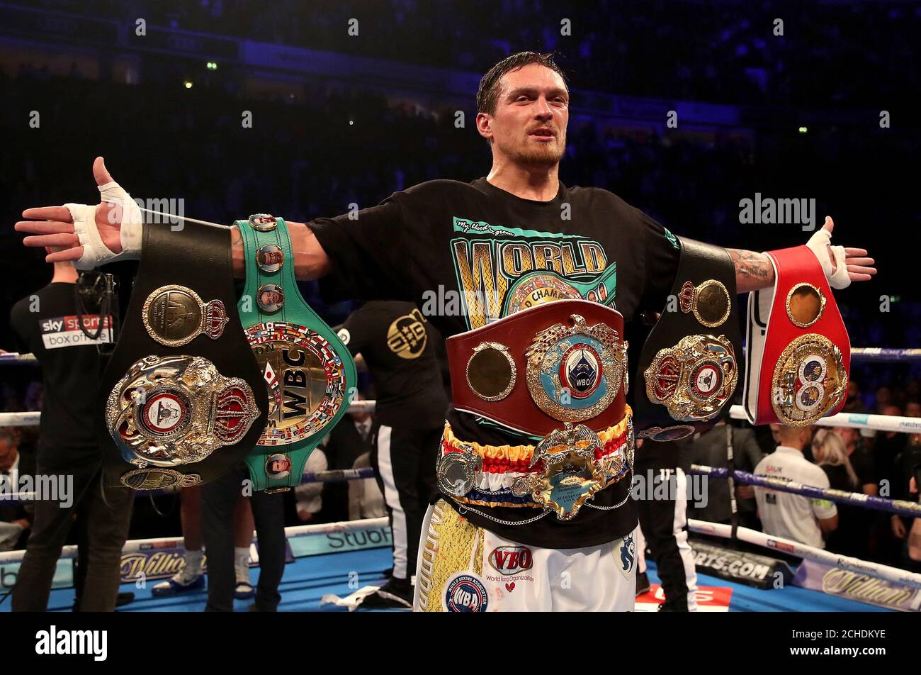 Oleksandr usyk victory against tony bellew wbc hi-res stock photography and images - Alamy