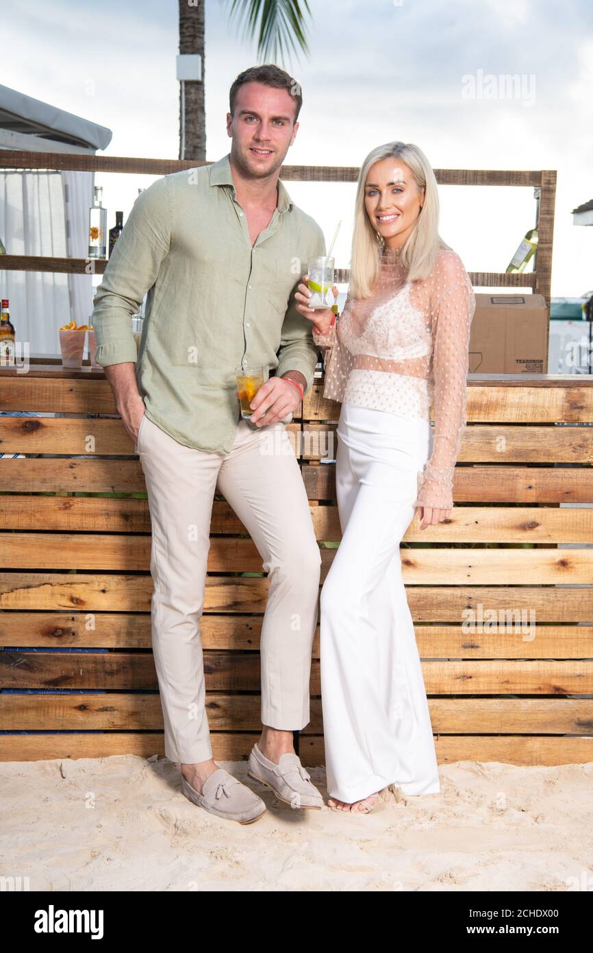 Laura anderson hi-res stock photography and images - Alamy