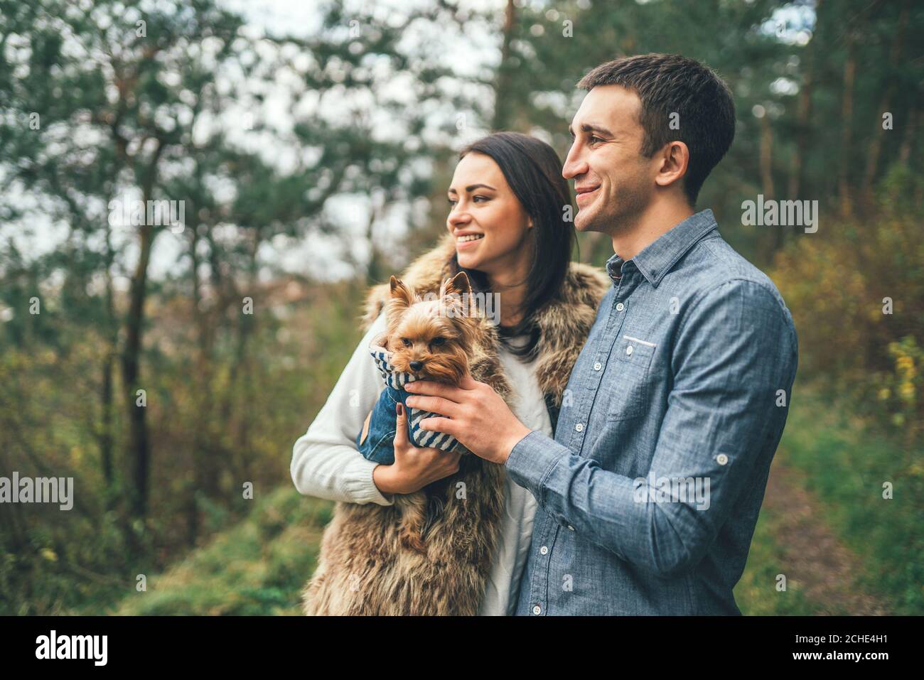 Women with yorkshire date hi-res stock photography and images - Alamy