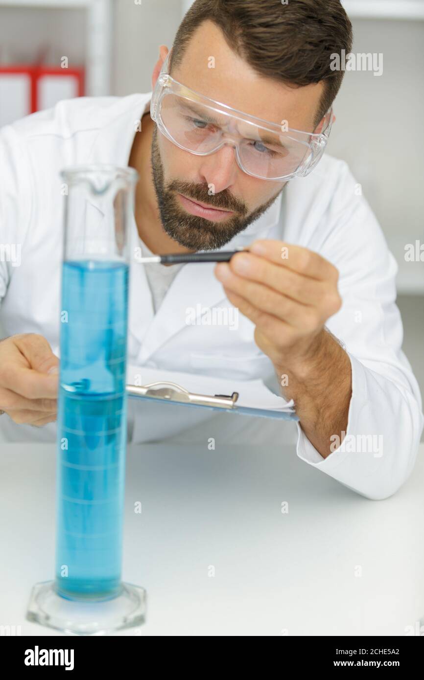 Lab beaker mix hi-res stock photography and images - Alamy