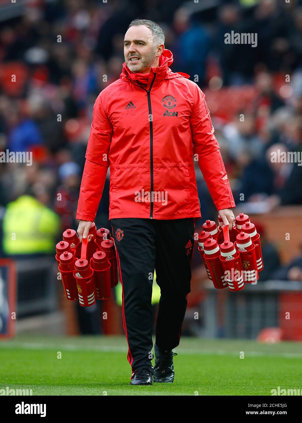 Manchester United Masseur Andy Caveney Stock Photo - Alamy