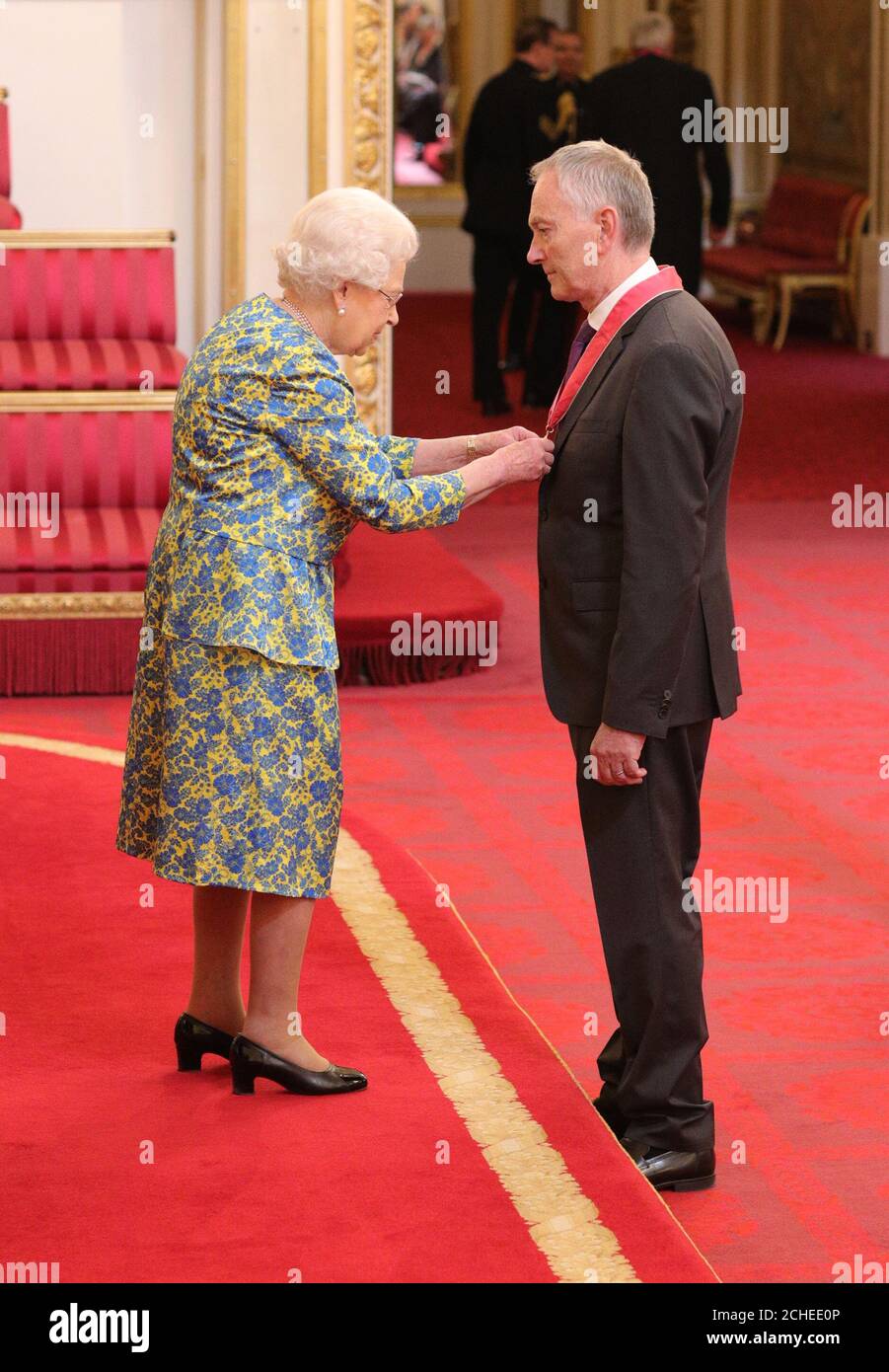 Richard Scudamore receives a CBE for services to Football from Queen ...