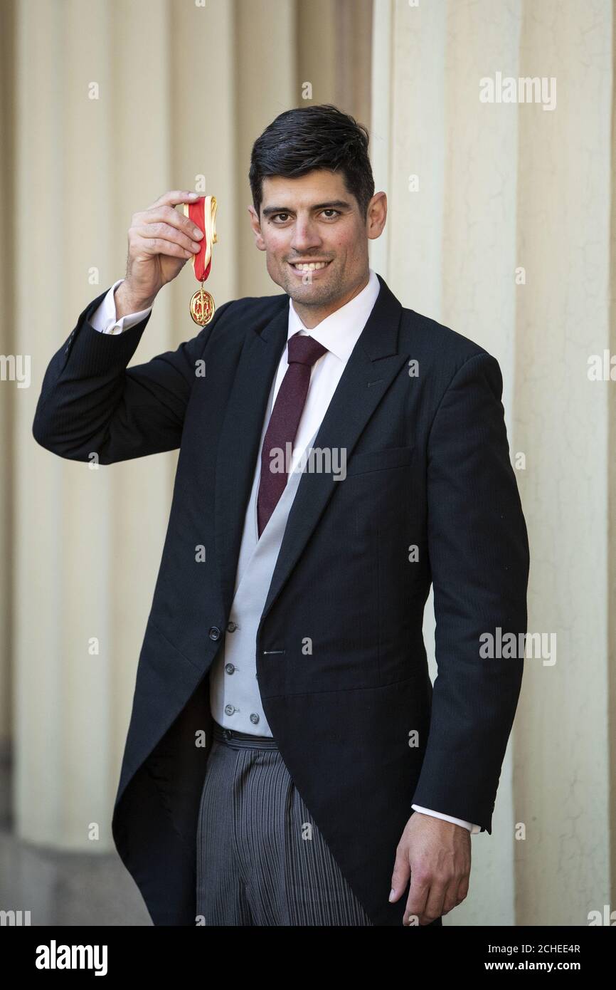 Sir Alastair Cook with his knighthood for services to cricket following ...