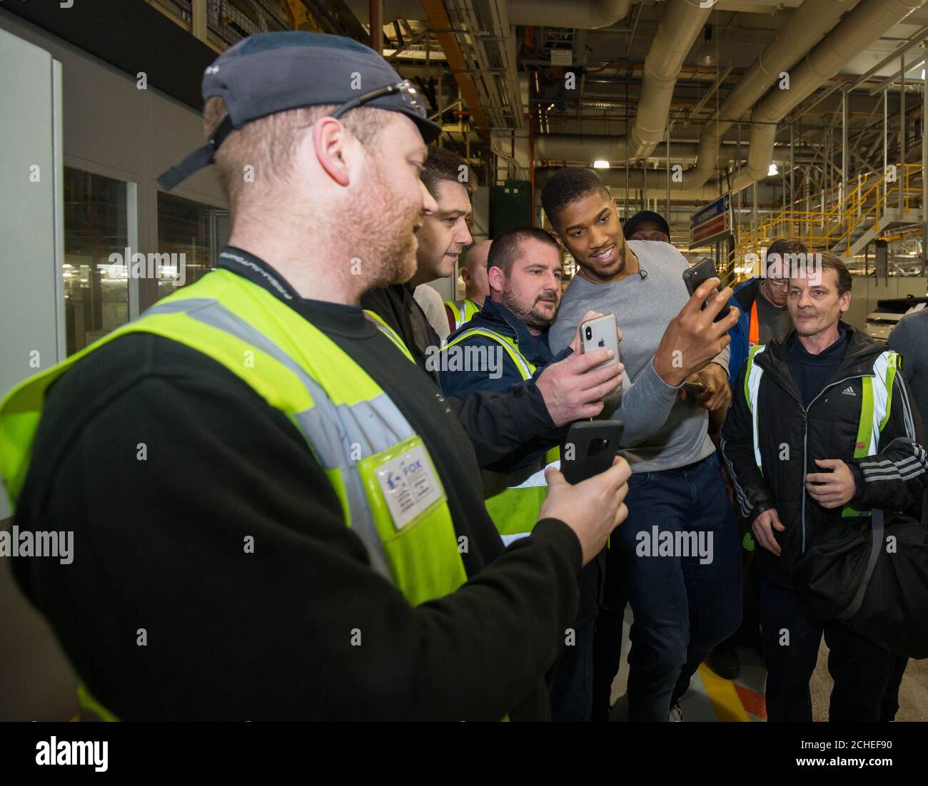 Next generation range rover evoque hi-res stock photography and images ...