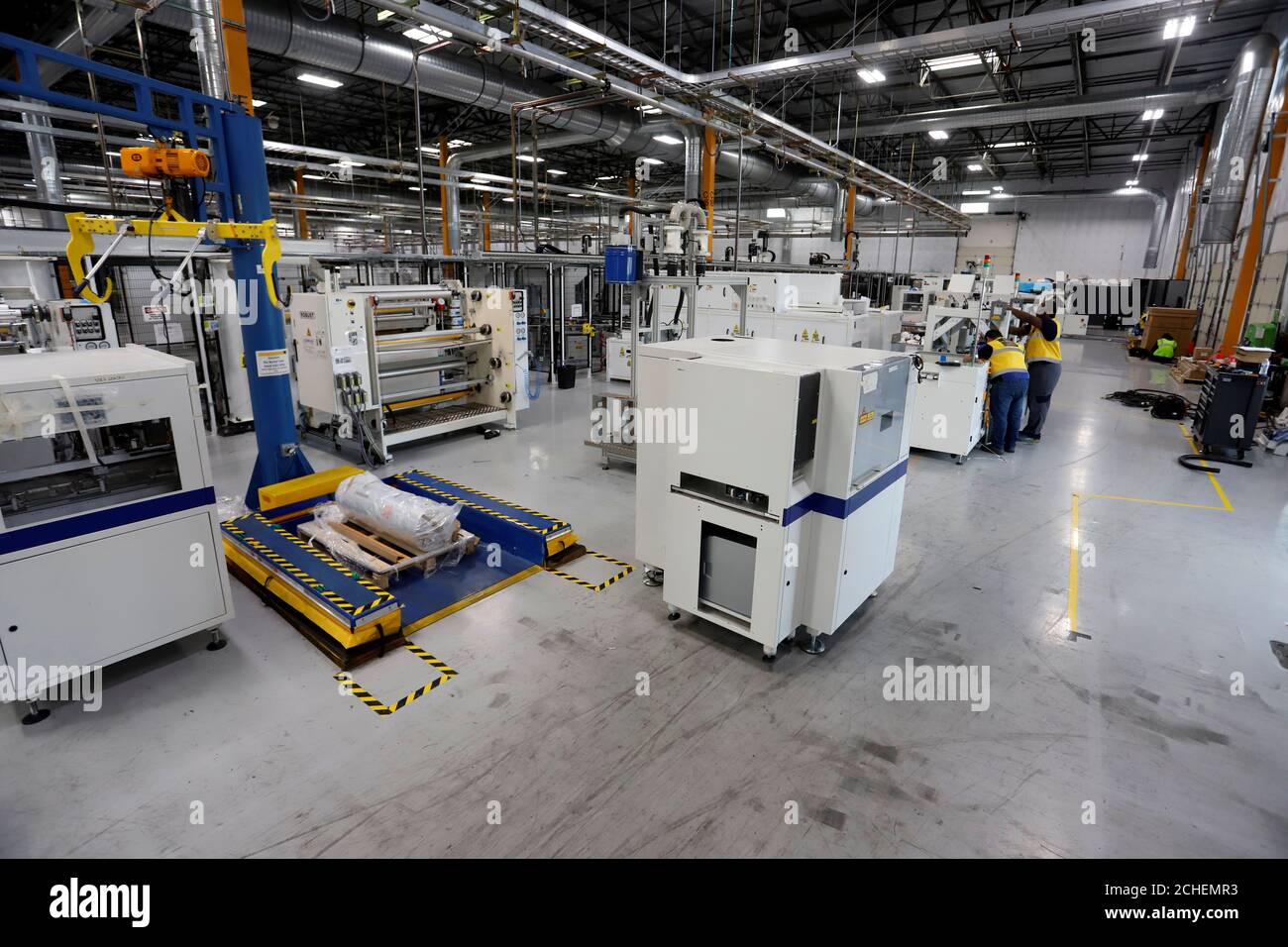 Solar panel manufacturing u s hi-res stock photography and images - Alamy