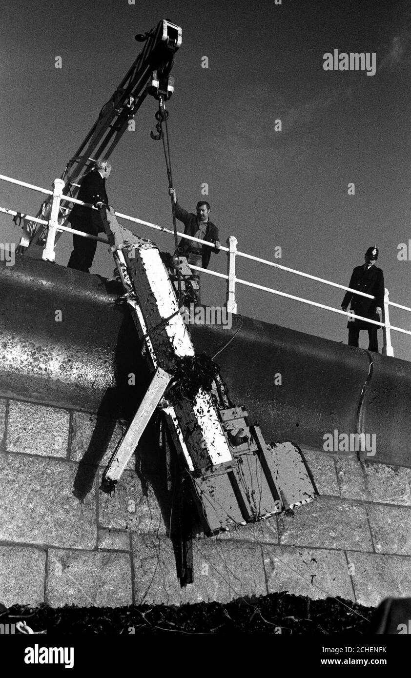Penlee lifeboat 1981 hi-res stock photography and images - Alamy