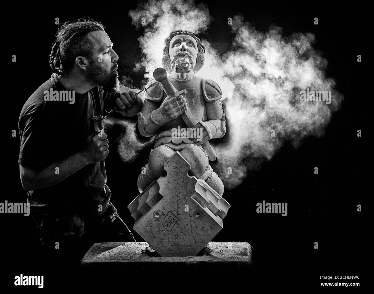 Stonemason Black and White Stock Photos & Images - Alamy