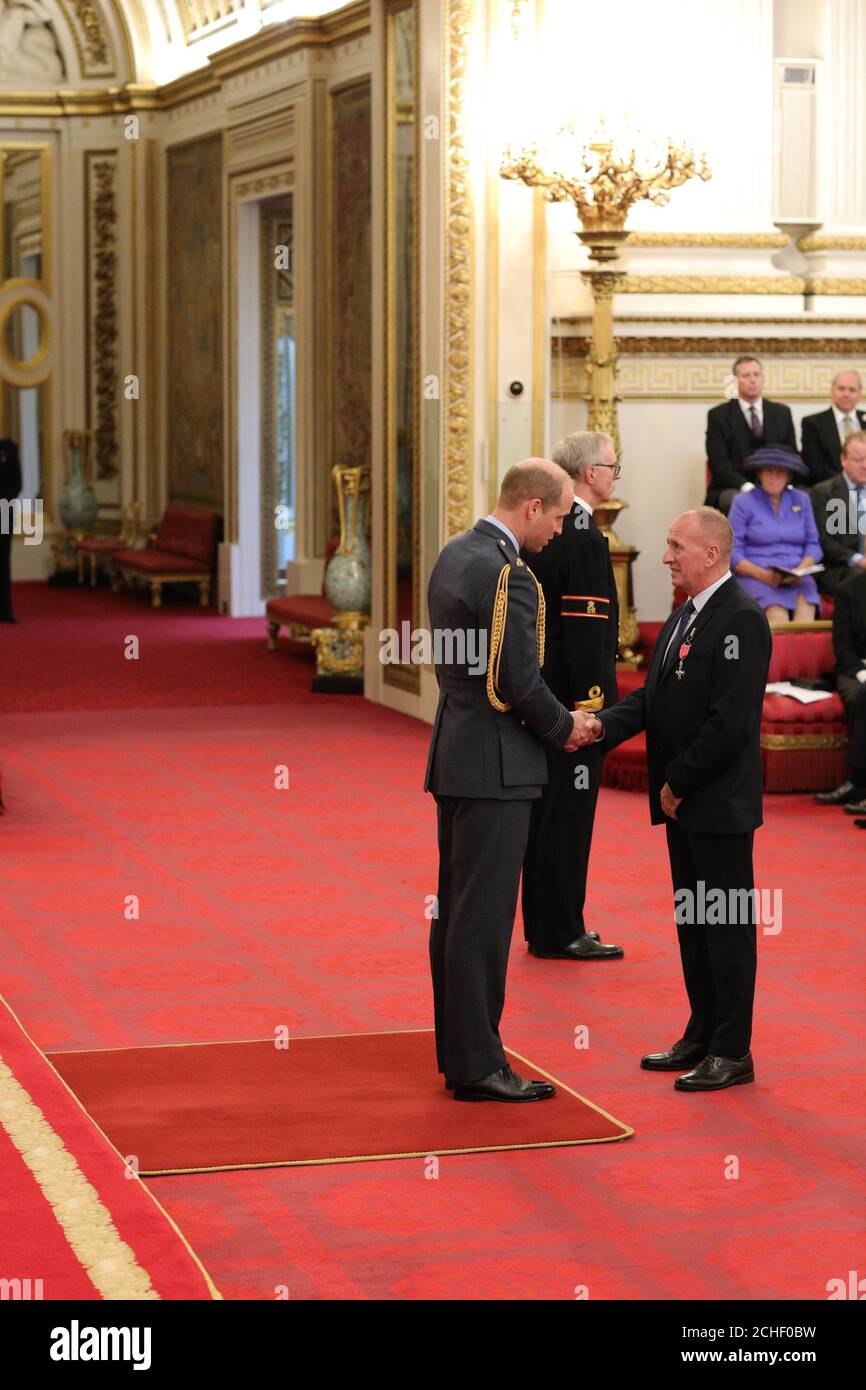 Vernon unsworth hi-res stock photography and images - Alamy