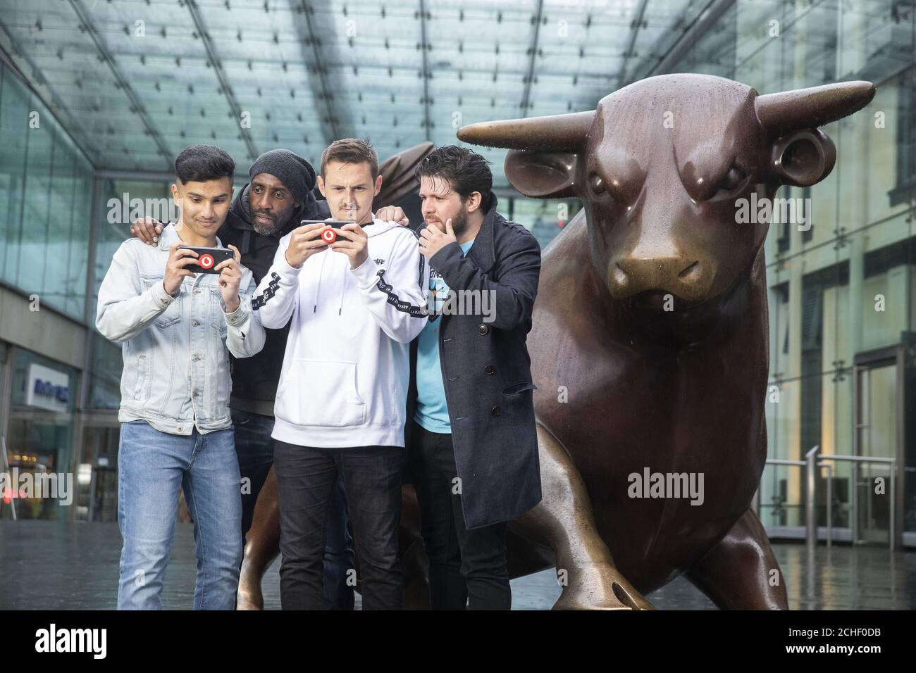 Gaming youtube influencer tom cassell aka syndicate hi-res stock ...