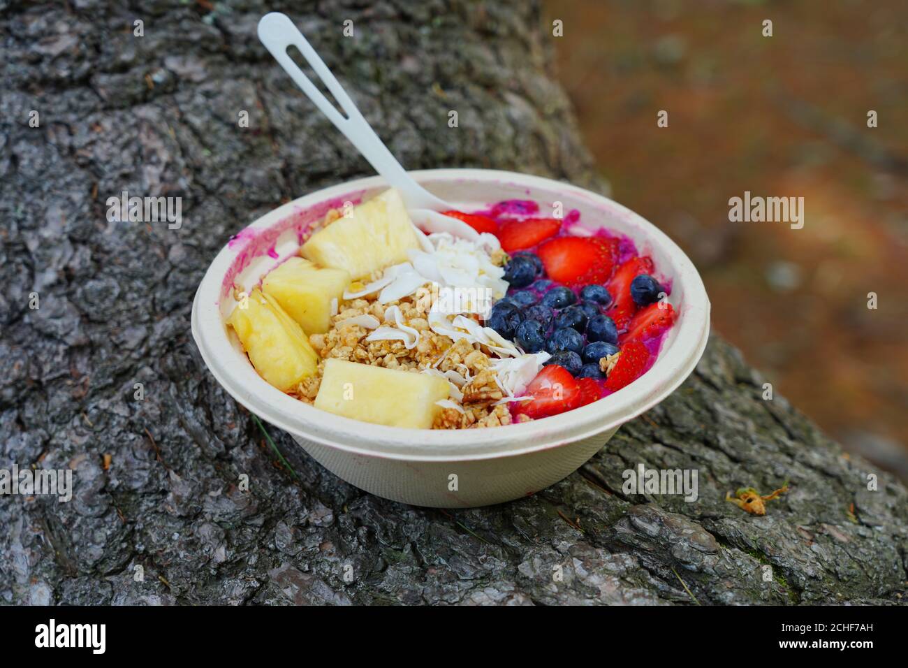 View of an acai pitaya bowl with fresh fruit Stock Photo - Alamy