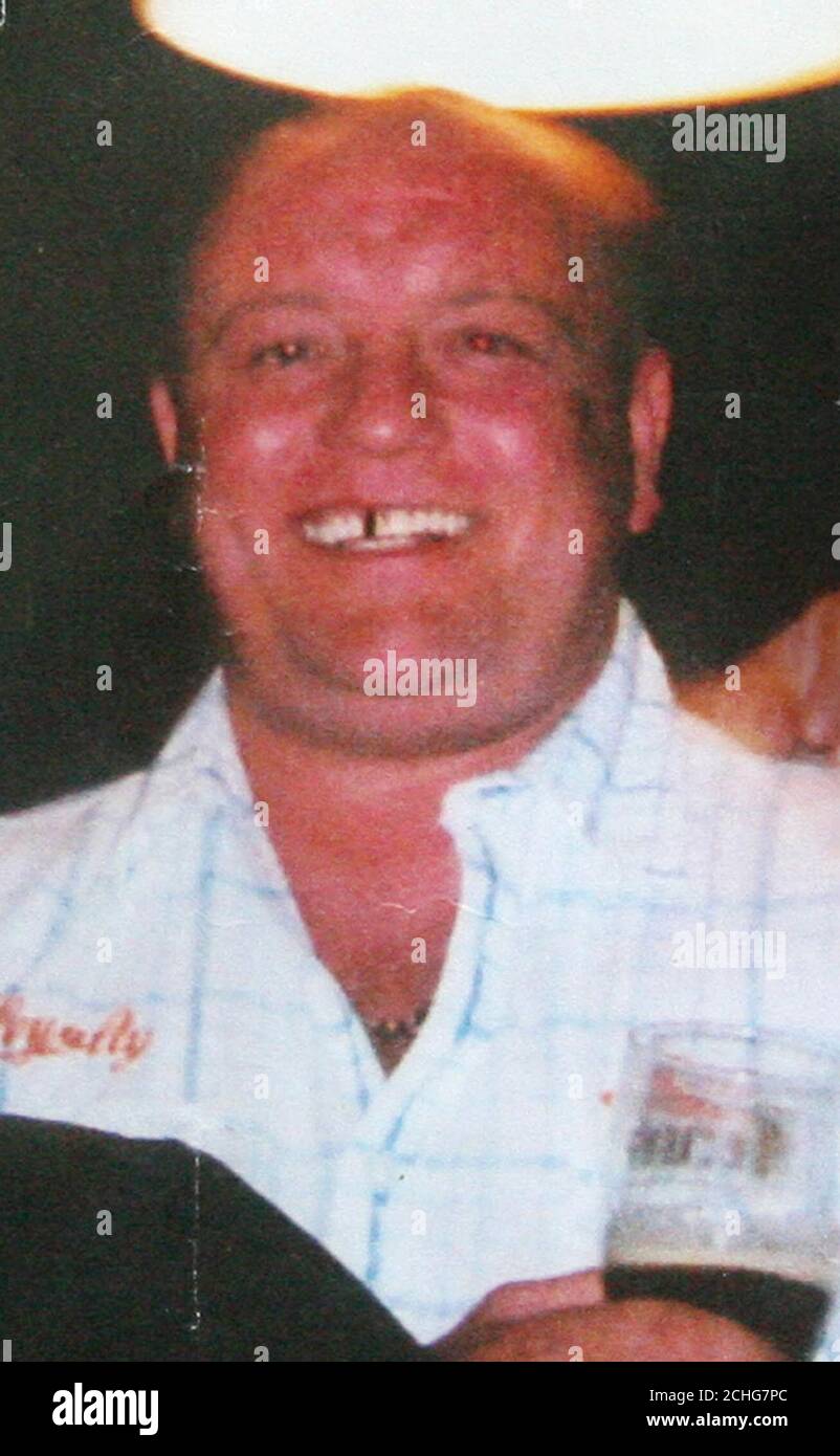 Half length mid mangsb hi-res stock photography and images - Alamy