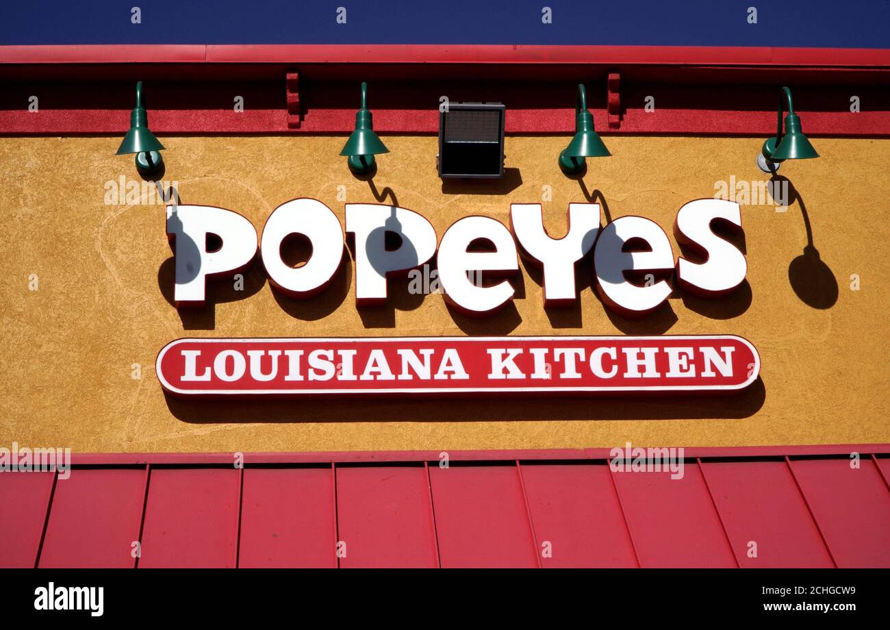Popeyes sign hi-res stock photography and images - Alamy