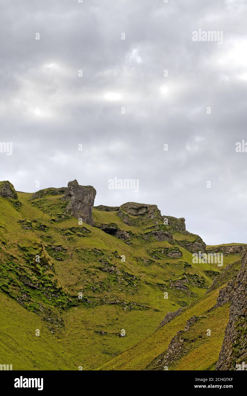 Winnats Pass in Derbyshire near Castleton Stock Photo - Alamy