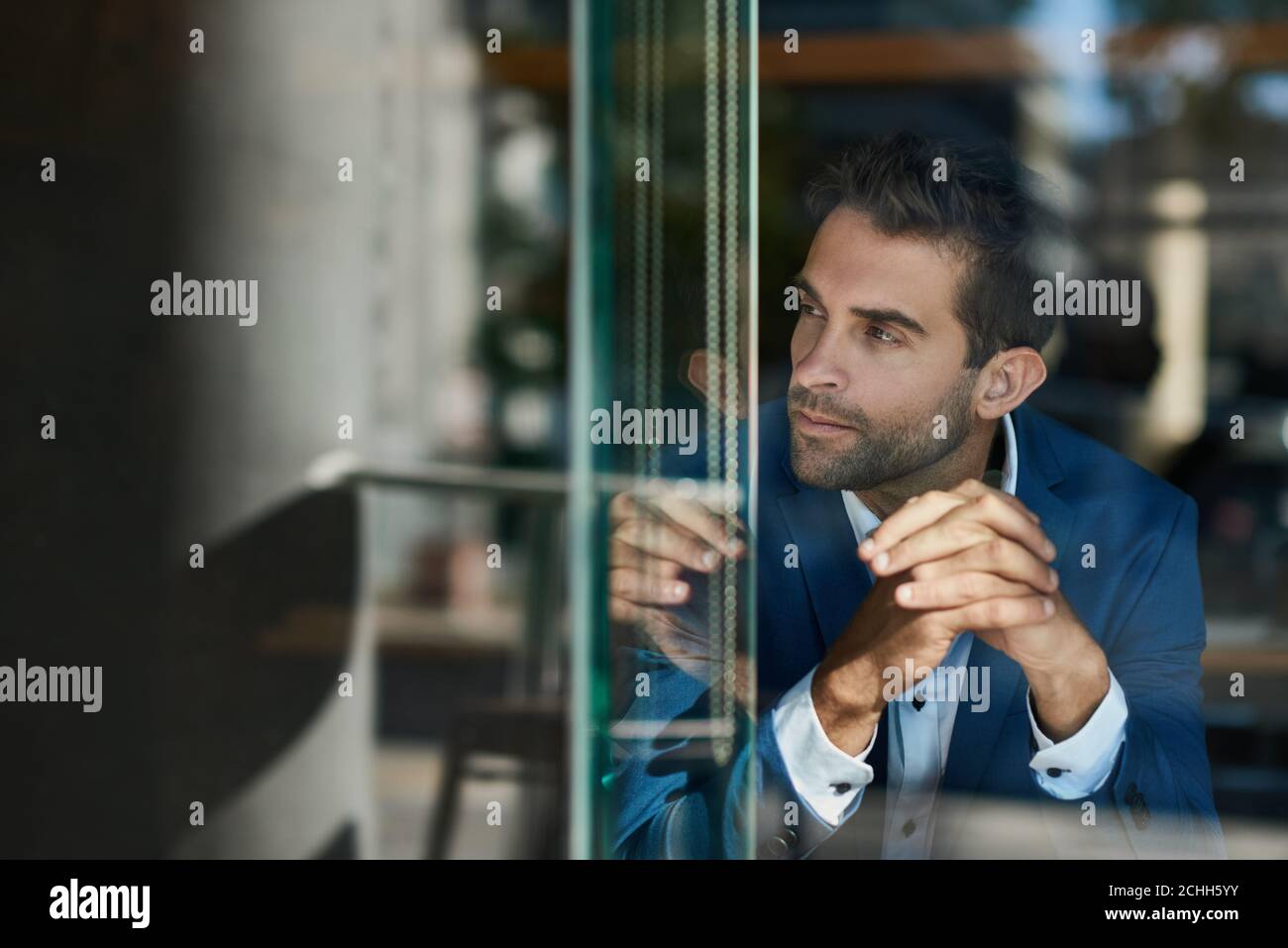 Inside of a cafe hi-res stock photography and images - Alamy